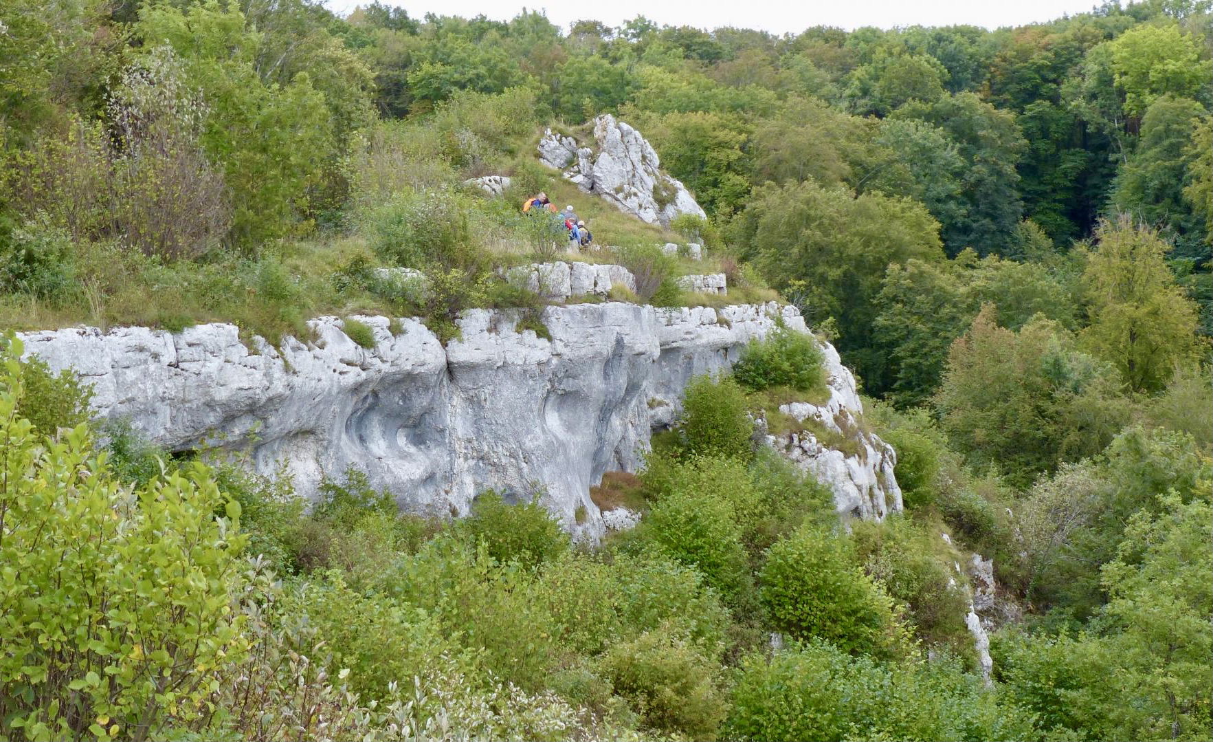 Sentier des Roches - Randonnée Hika